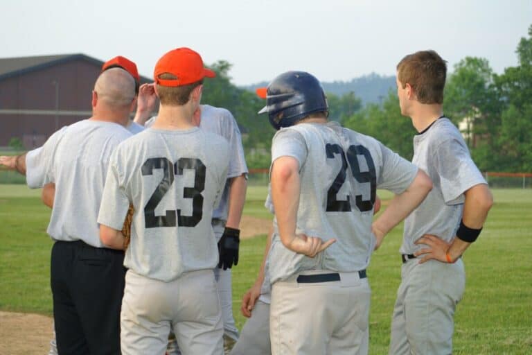 9 Responsibilities of a Baseball Manager