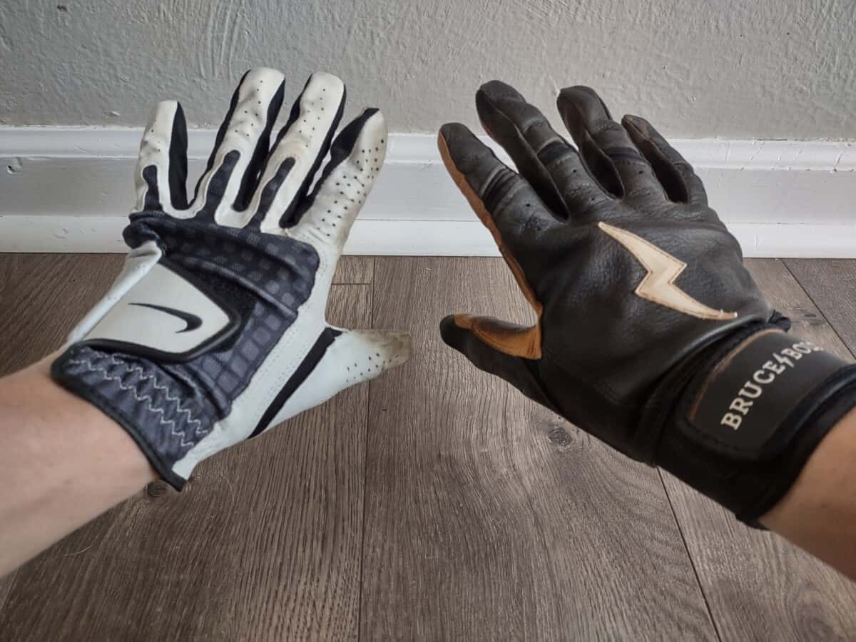 Batting Gloves vs Golf Gloves: What’s the Difference?