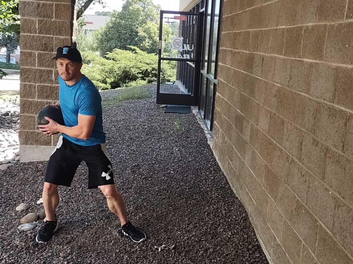 The 12 Best Back Exercises for Baseball Players