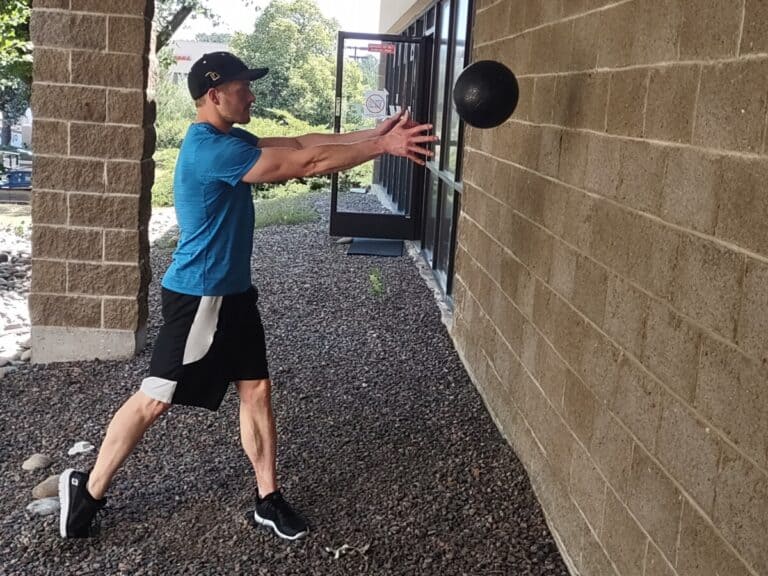 The 12 Best Back Exercises for Baseball Players