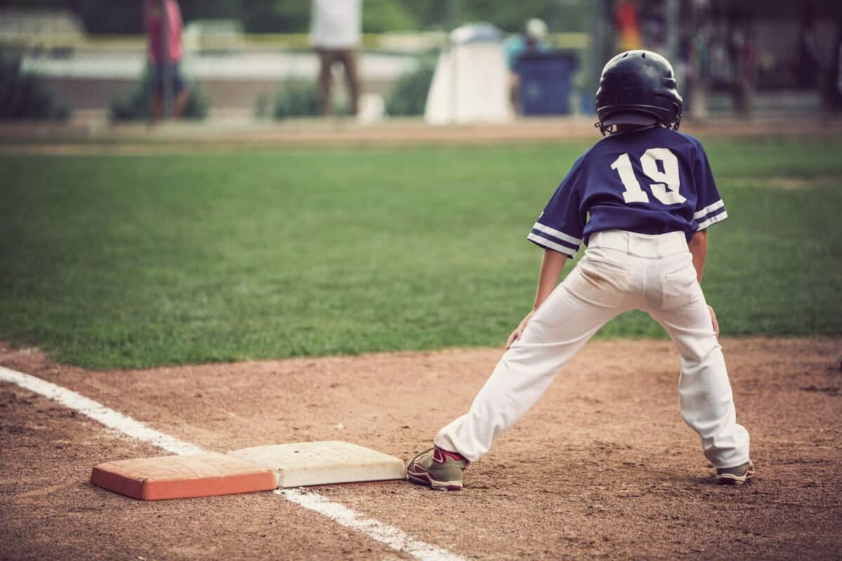 4 Scenarios Where Runners Should Advance On An Infield Fly